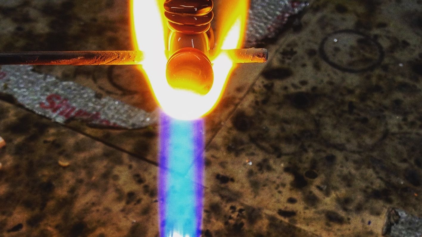 Introduction to Glass Art: Torch Working and Beadmaking - Nevada Museum ...